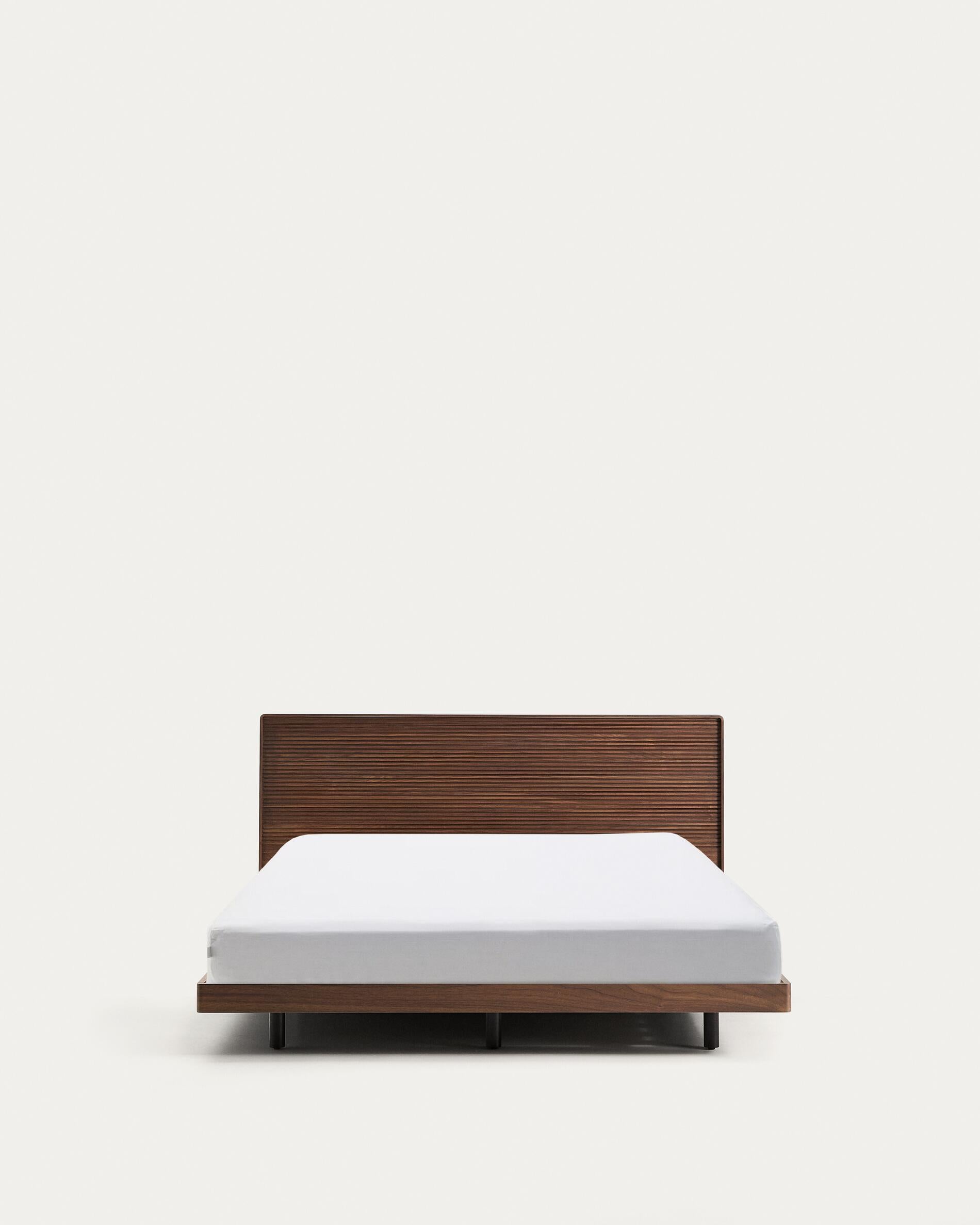 Norlen bed in walnut veneer with dark finish and LED light for 160 x 2 ...